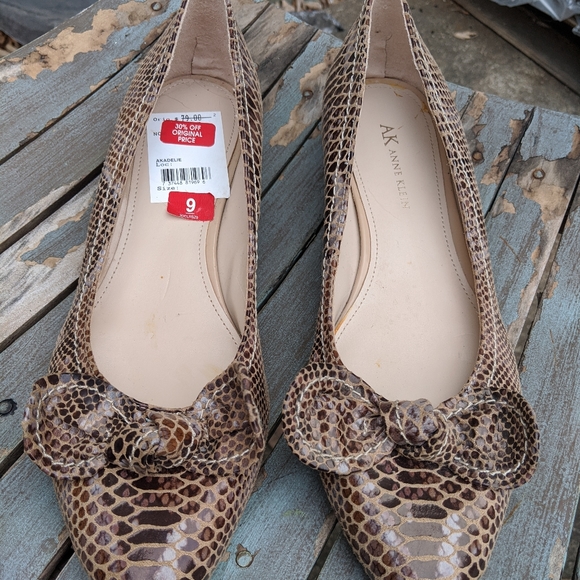 Anne Klein | Shoes | Womens Anne Klein Snakeskin Shoes Size 9m New ...